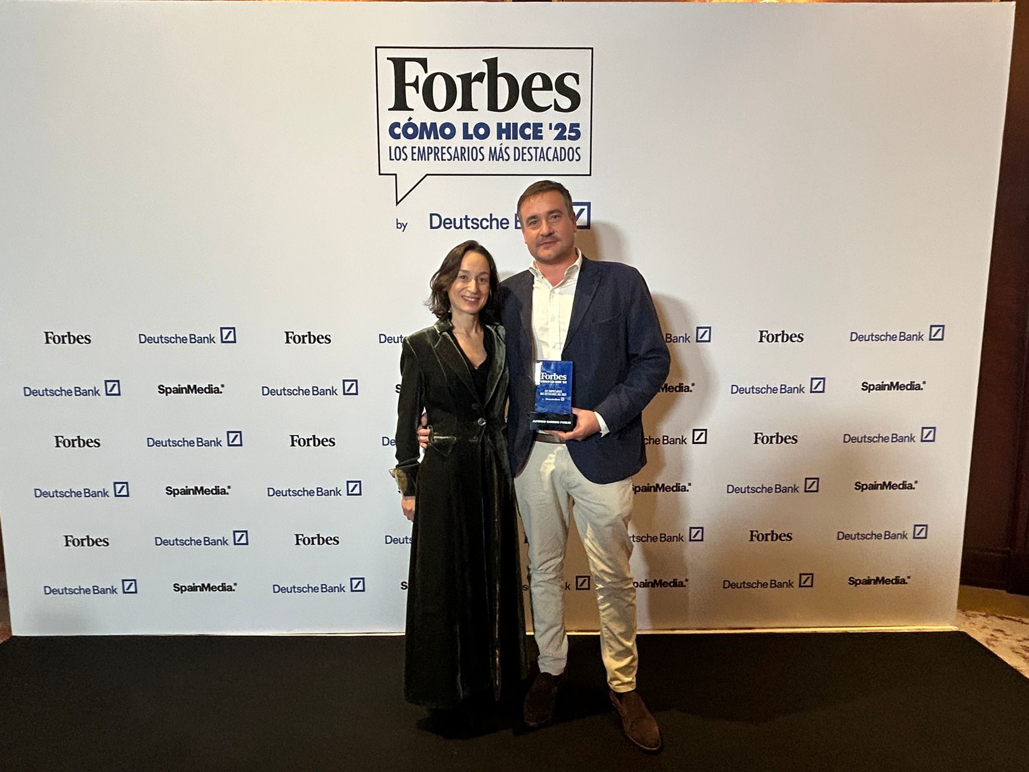 Forbes 2025 Award for Alfonso Garrido - Symaga